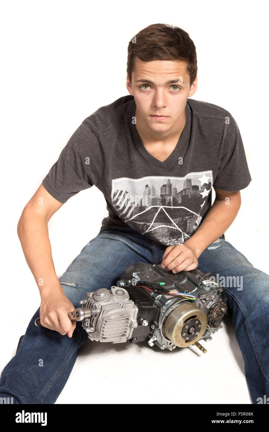 Mending engine hi-res stock photography and images - Alamy