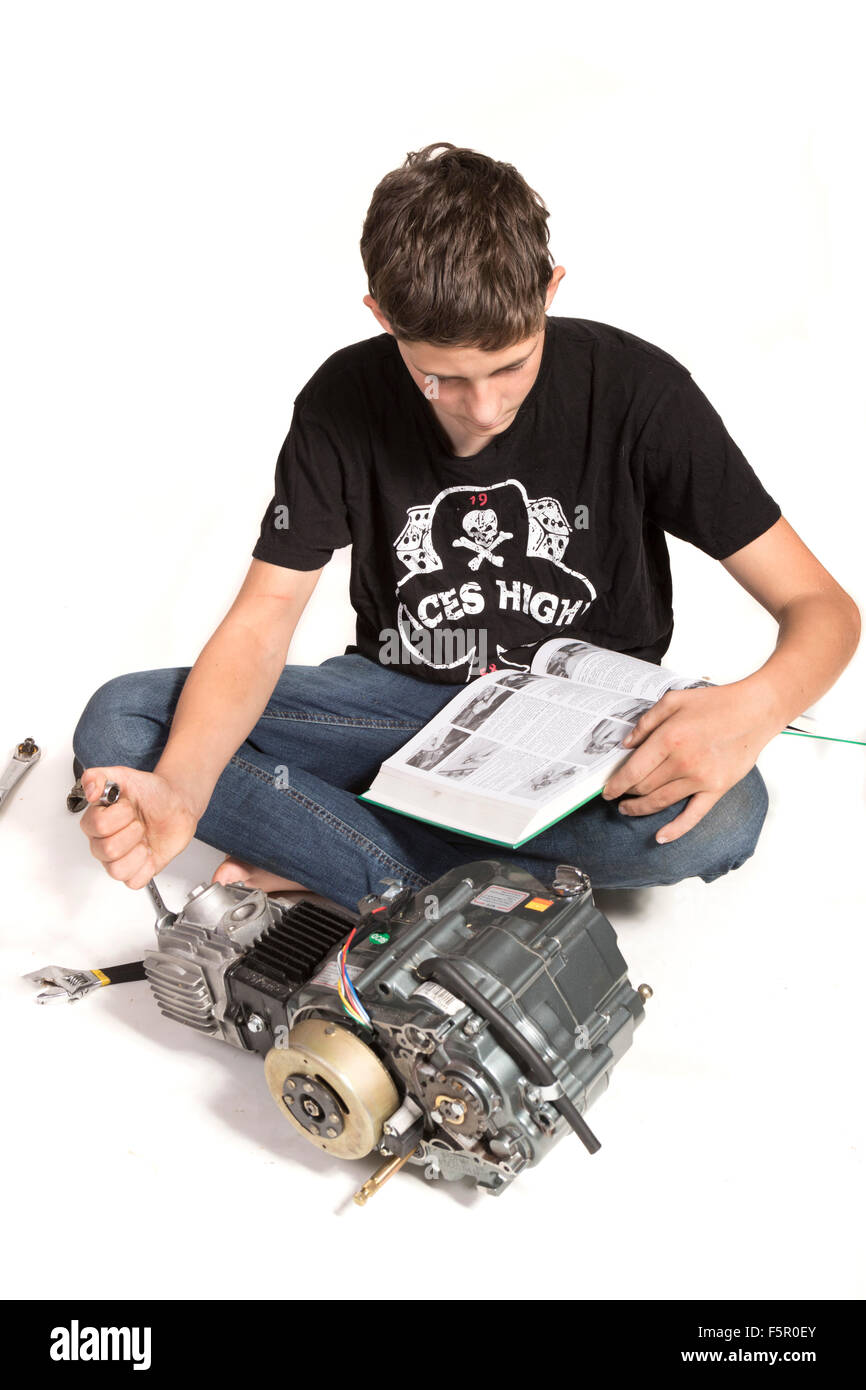 Engine using any hi-res stock photography and images - Alamy