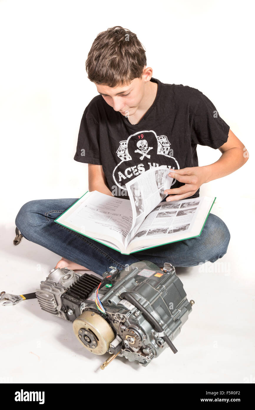 Engine using any hi-res stock photography and images - Alamy