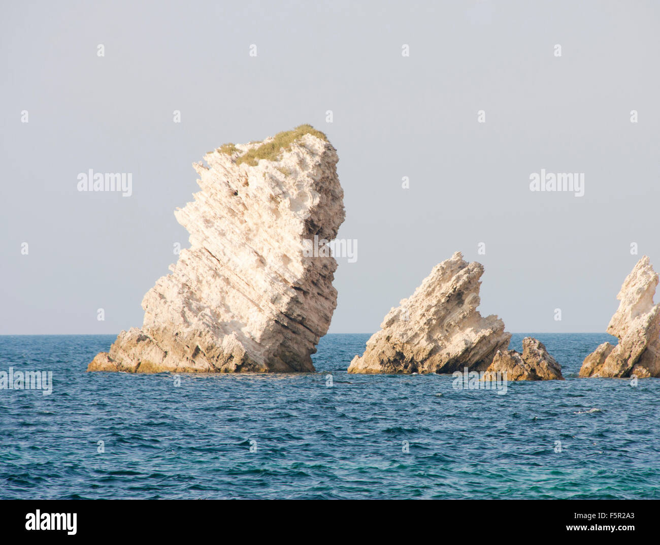 Sharp reefs hi-res stock photography and images - Alamy