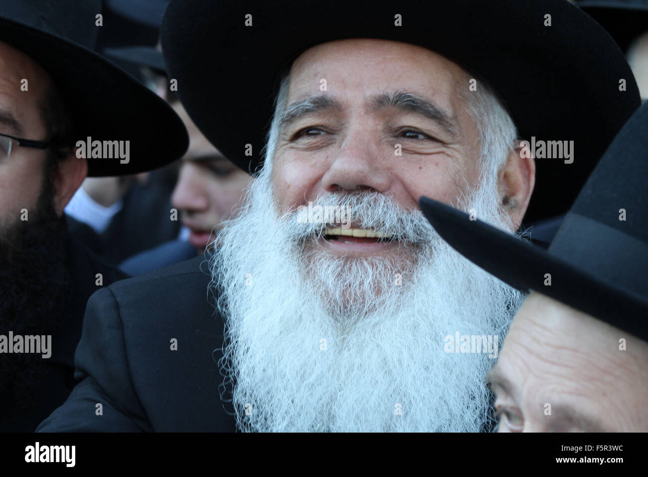 New York, New York, USA. 7th Nov, 2015. Rabbis are seen among a sea of ...