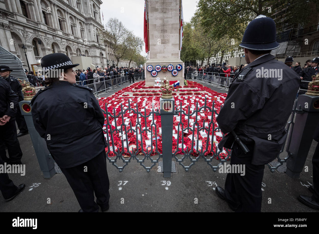 Police poppy hi-res stock photography and images - Alamy