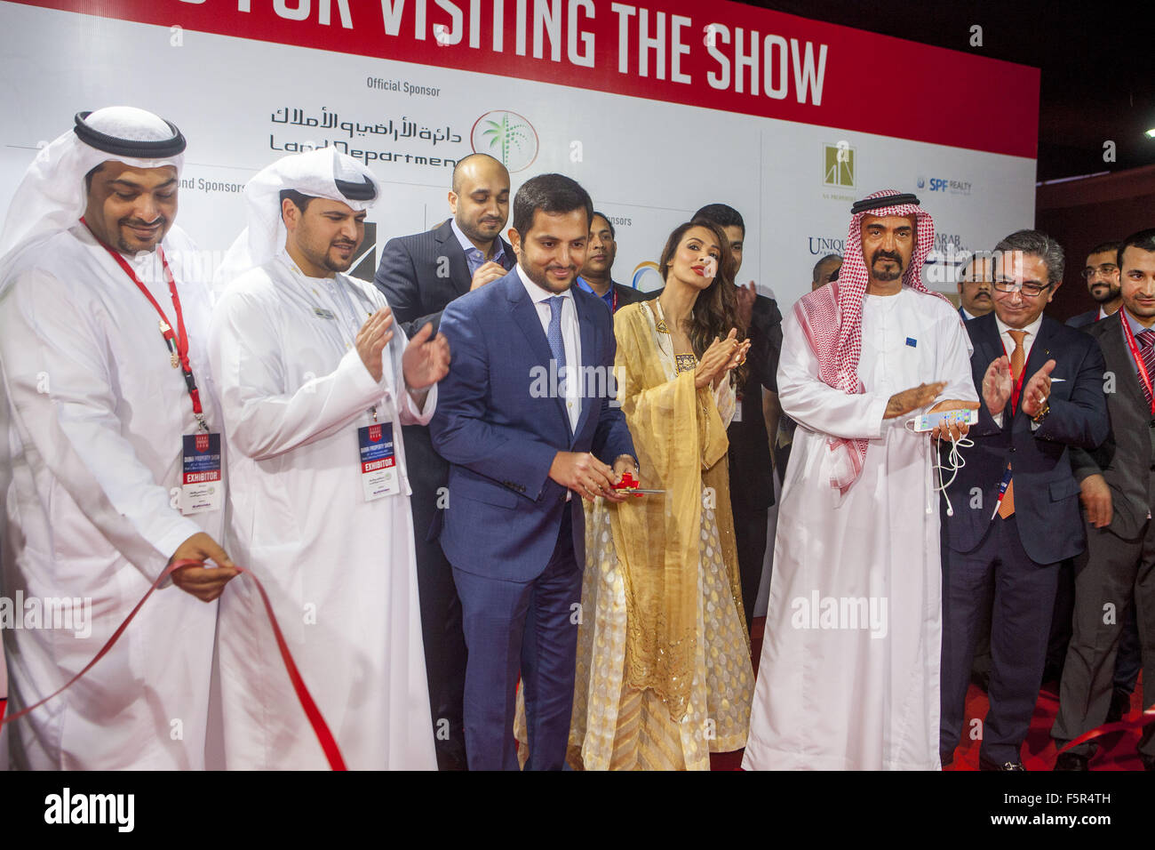 Land department in dubai hi-res stock photography and images - Alamy