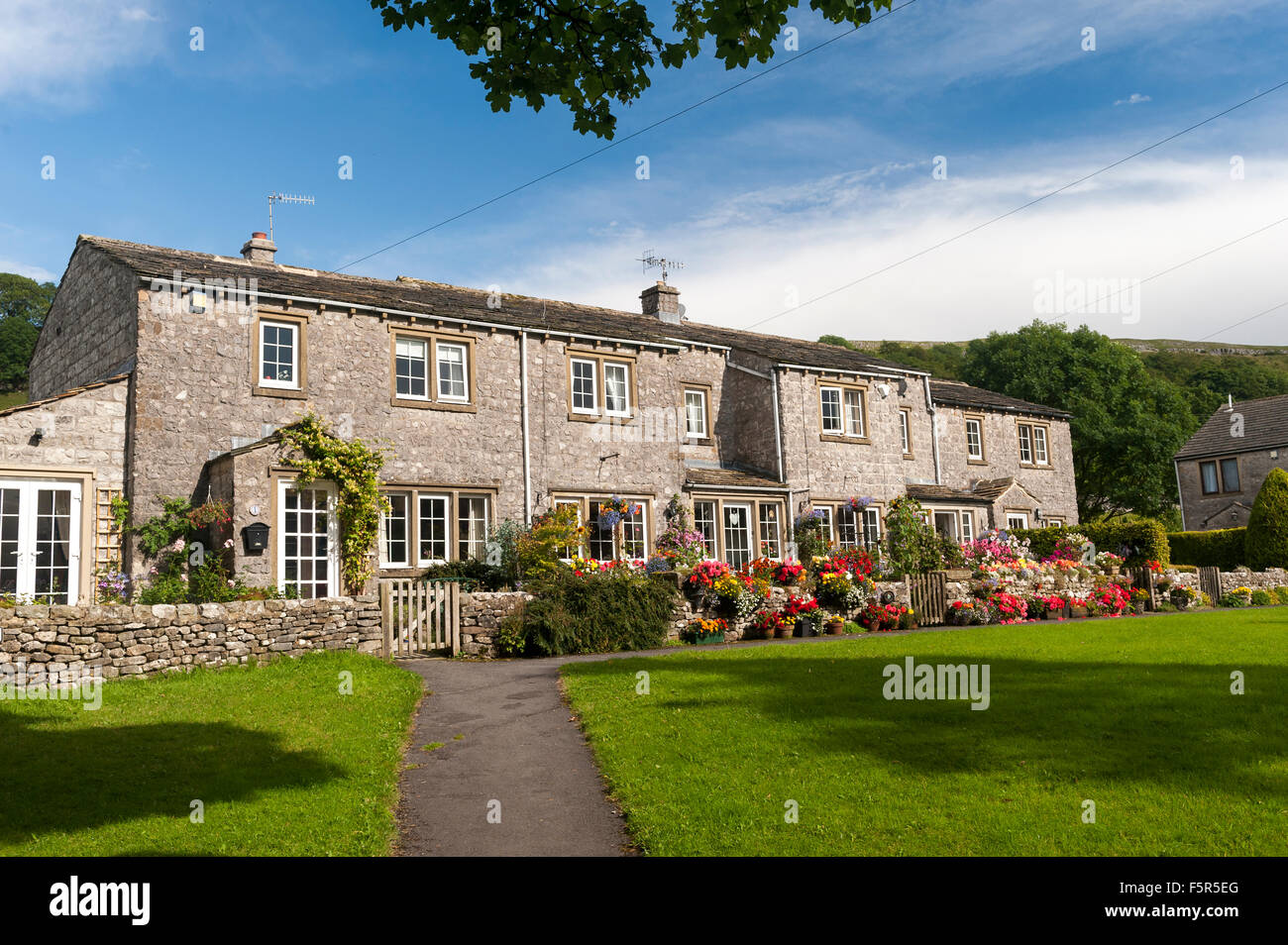 Village of kettlewell hi-res stock photography and images - Alamy
