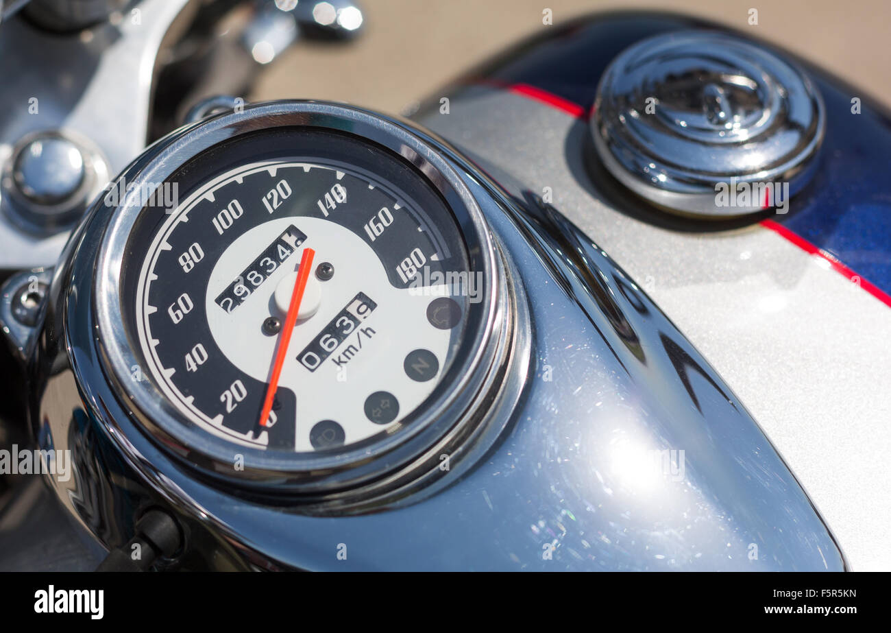 Silver motorcycle tank hi-res stock photography and images - Alamy