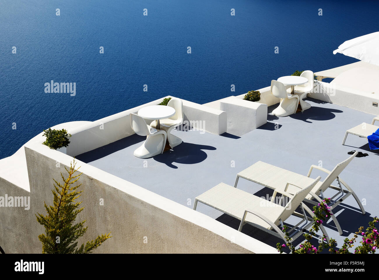 The sea view terrace at luxury hotel, Santorini island, Greece Stock ...