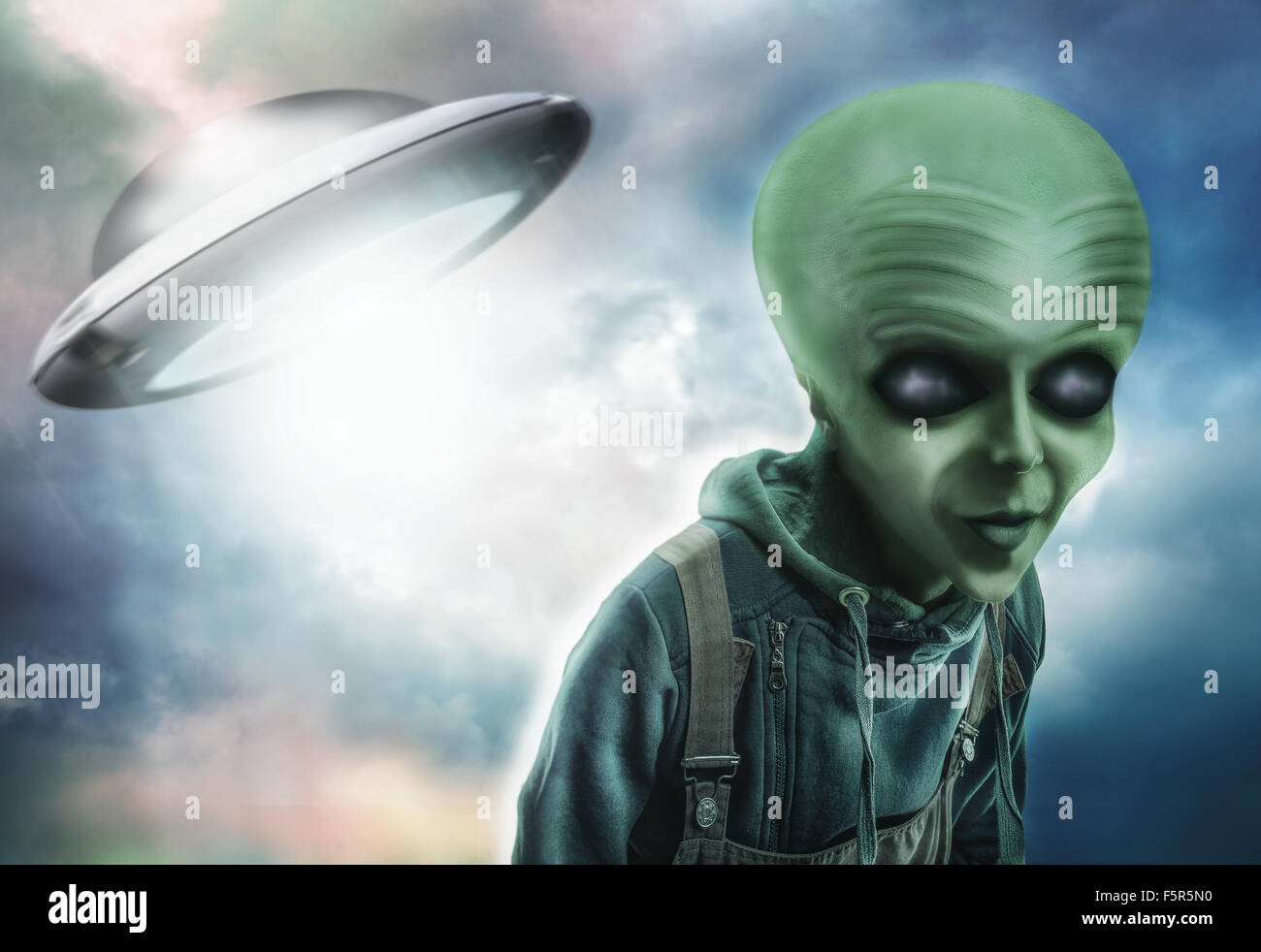 Ufo background hi-res stock photography and images - Alamy