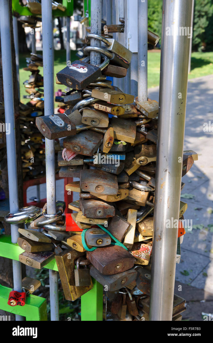 Locked padlock as a symbol of affection between couples in Elizabeth ...