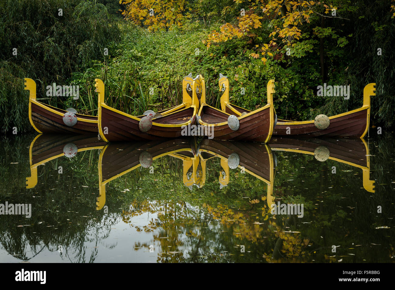 Four river boats hi-res stock photography and images - Alamy