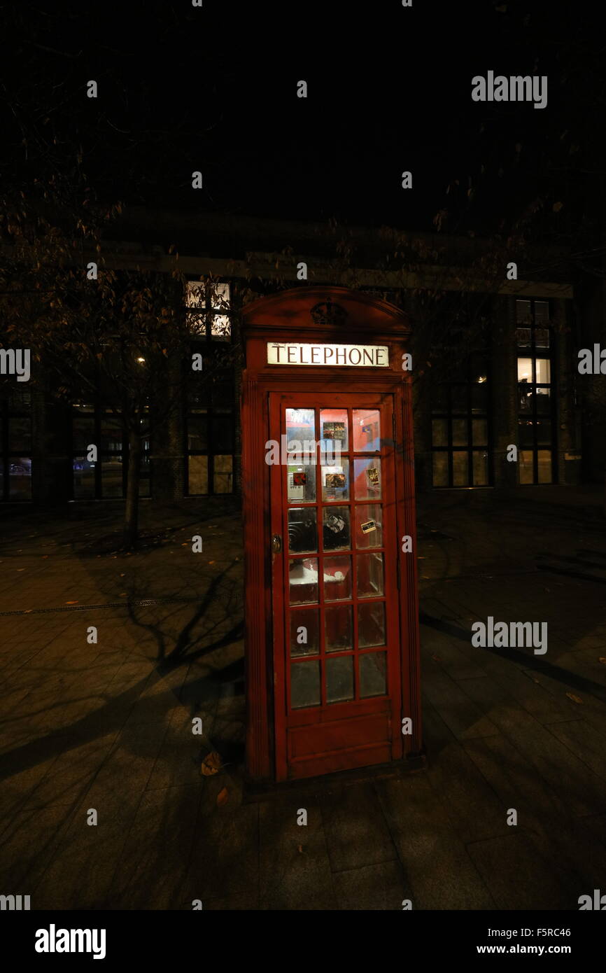 Phone box night hi-res stock photography and images - Alamy