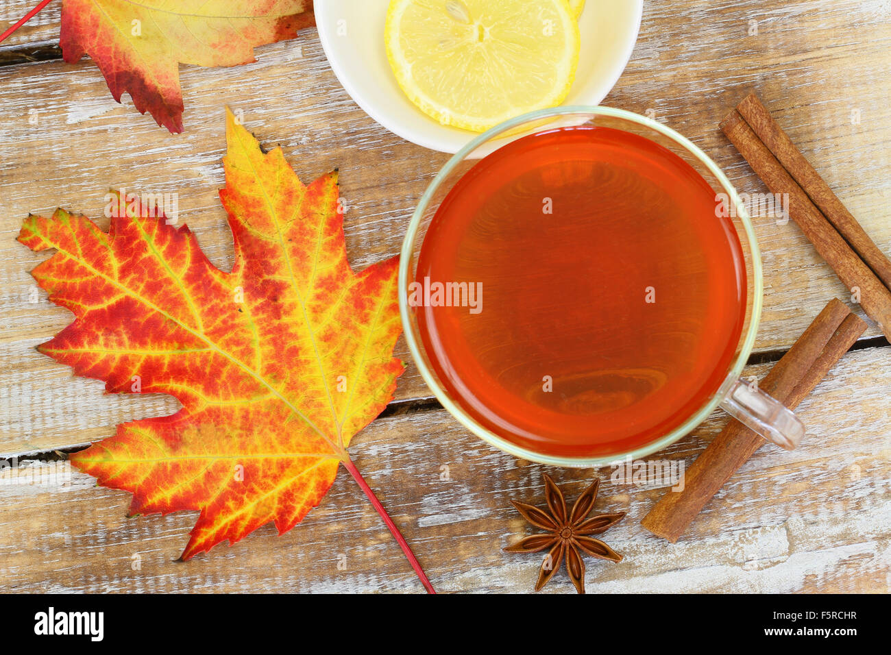 Cinnamon leaf hi-res stock photography and images - Alamy