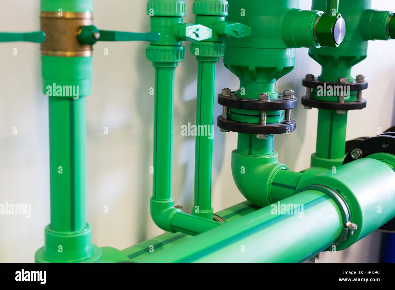 Pipes and valves of heating system Stock Photo - Alamy