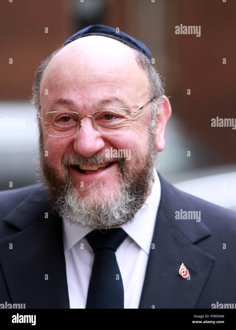 London, UK. 08th Nov, 2015. Remembrance Sunday. Chief Rabbi, Ephraim ...