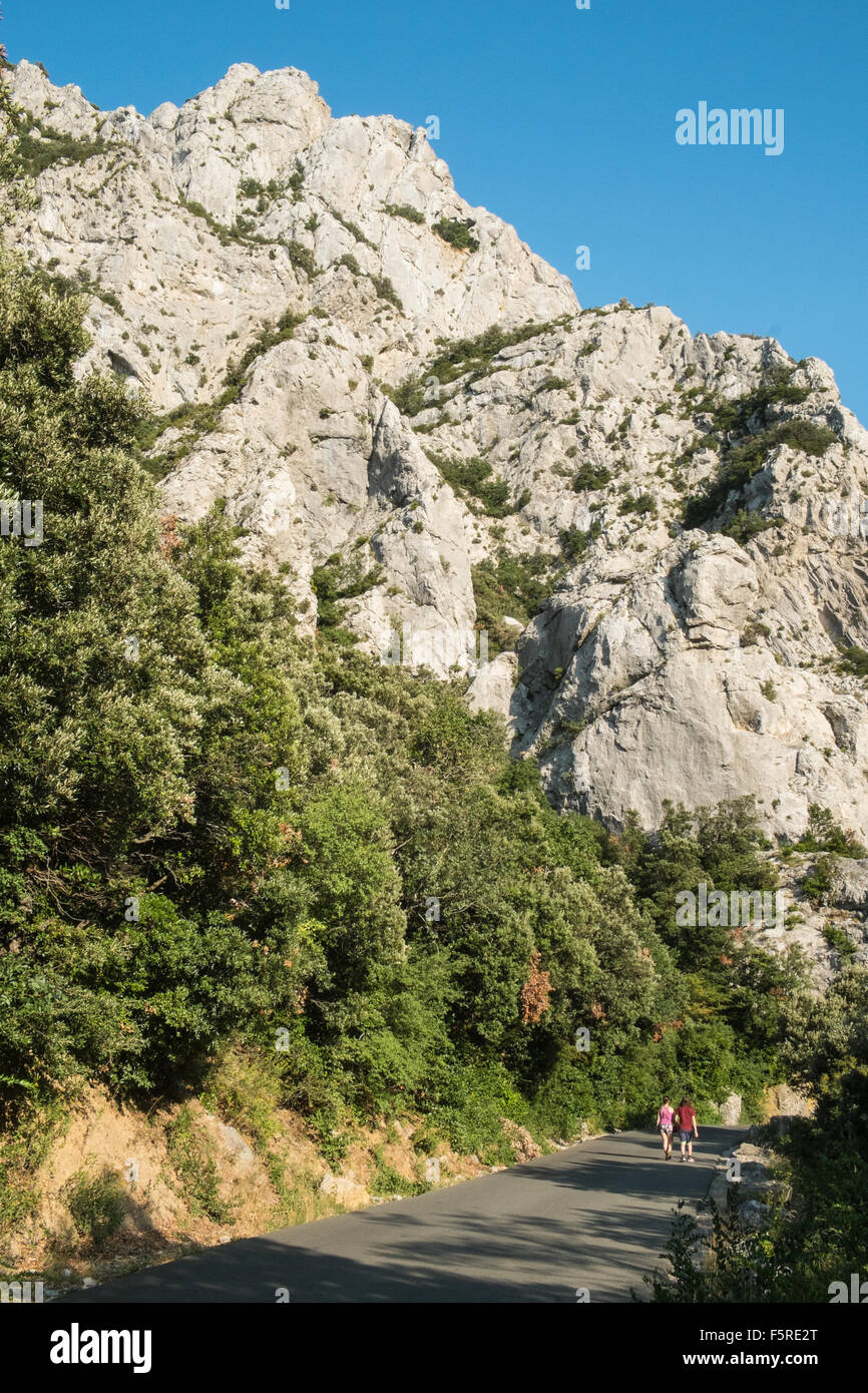 Hiking along narrow road south of Quillan in Aude,Galamus,Gorge,Gorges ...