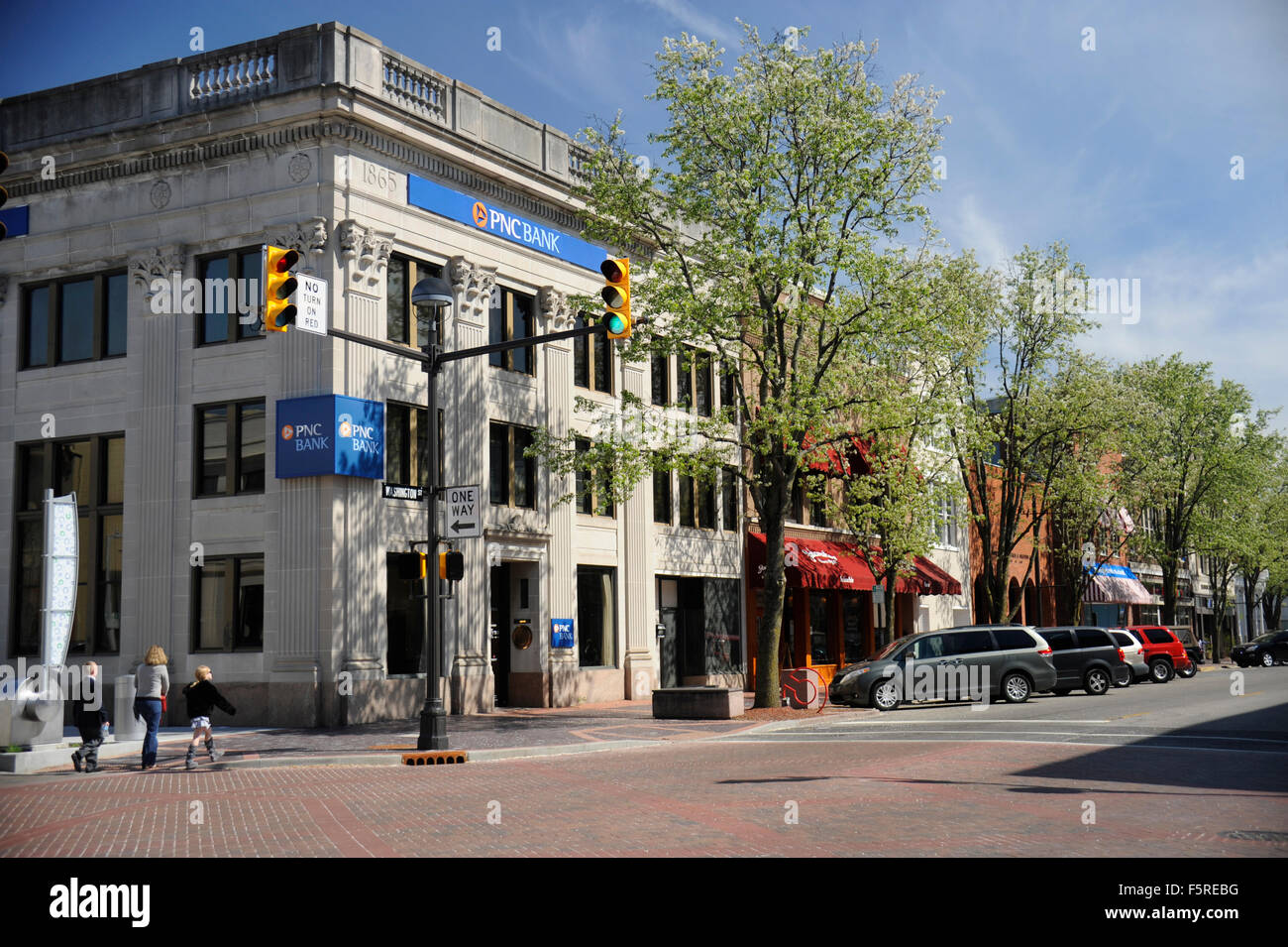Small city indiana hi-res stock photography and images - Alamy