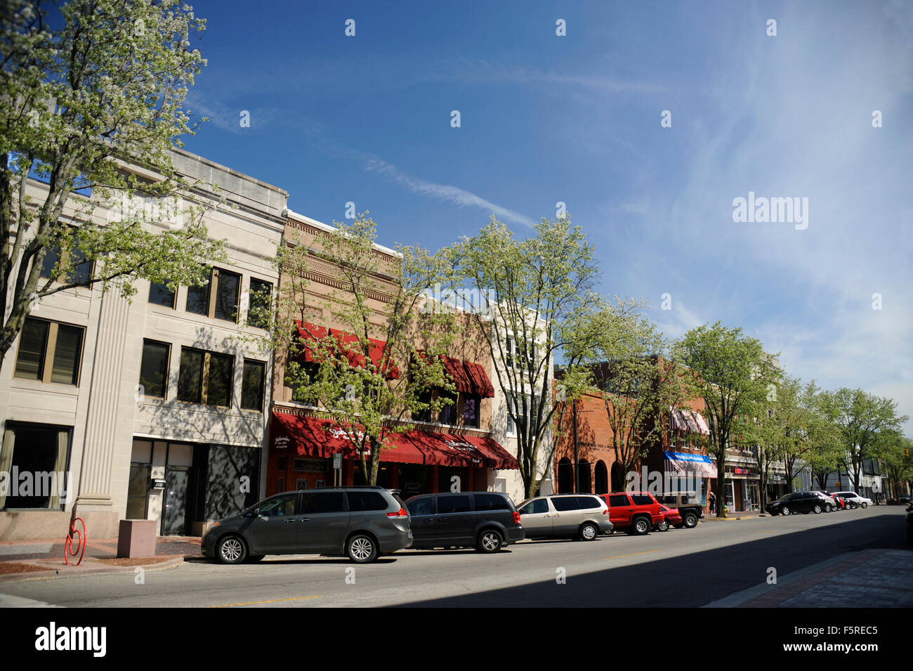 Columbus indiana downtown hi-res stock photography and images - Alamy