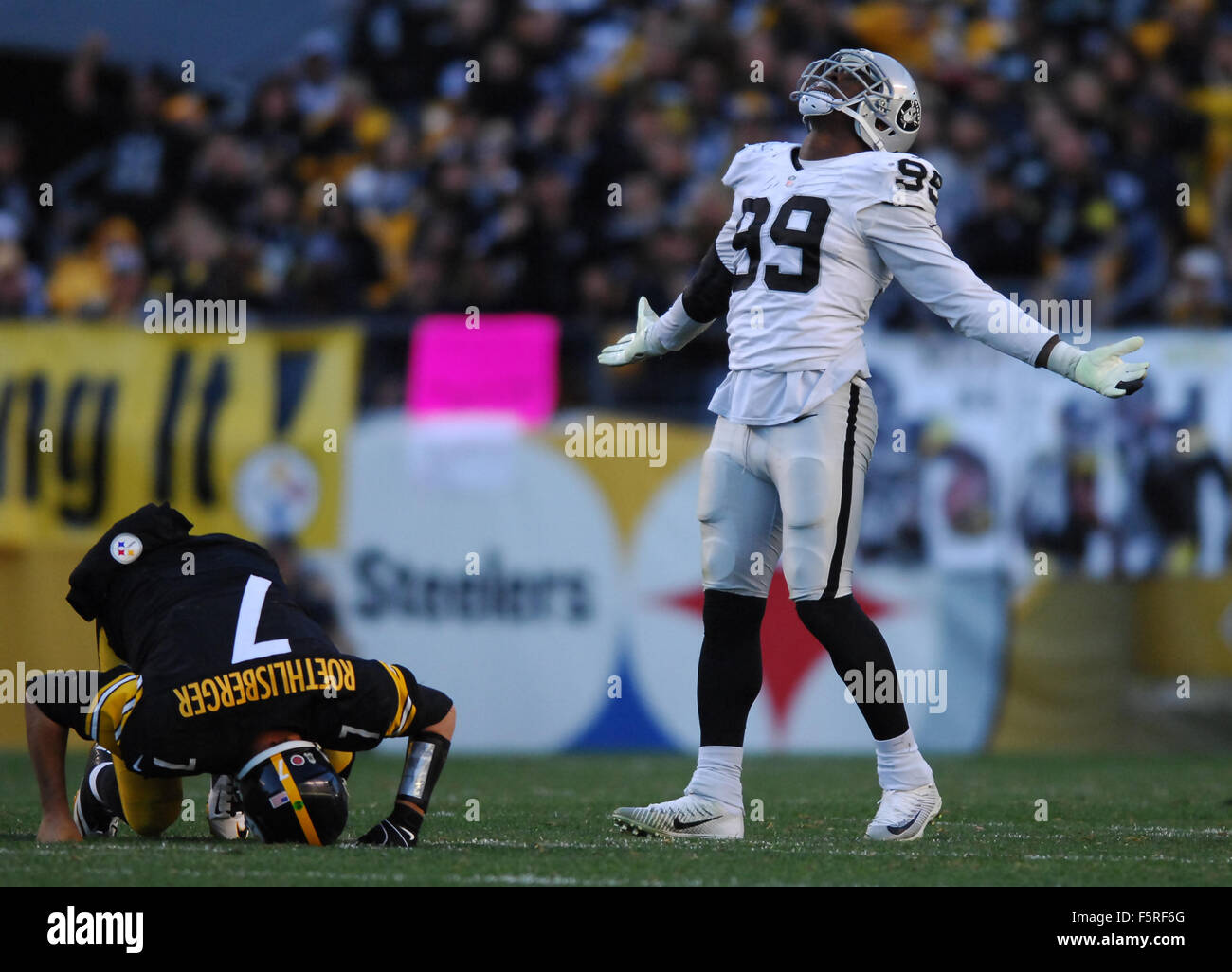 Pittsburgh, PA, USA. 8th Nov, 2015. Aldon Smith #99 celebrates after ...