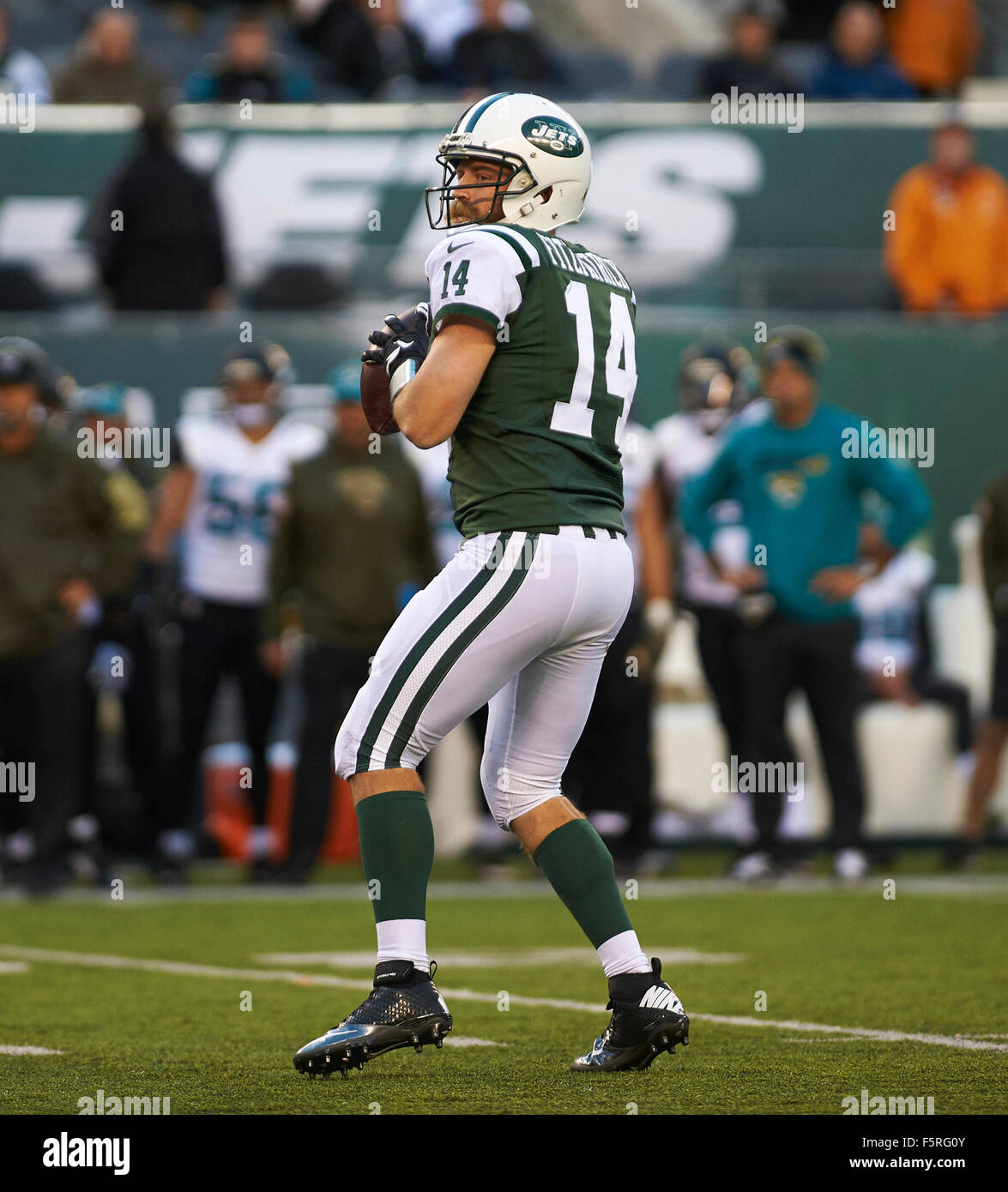 East Rutherford, New Jersey, USA. 8th Nov, 2015. Jets' quarterback Ryan ...