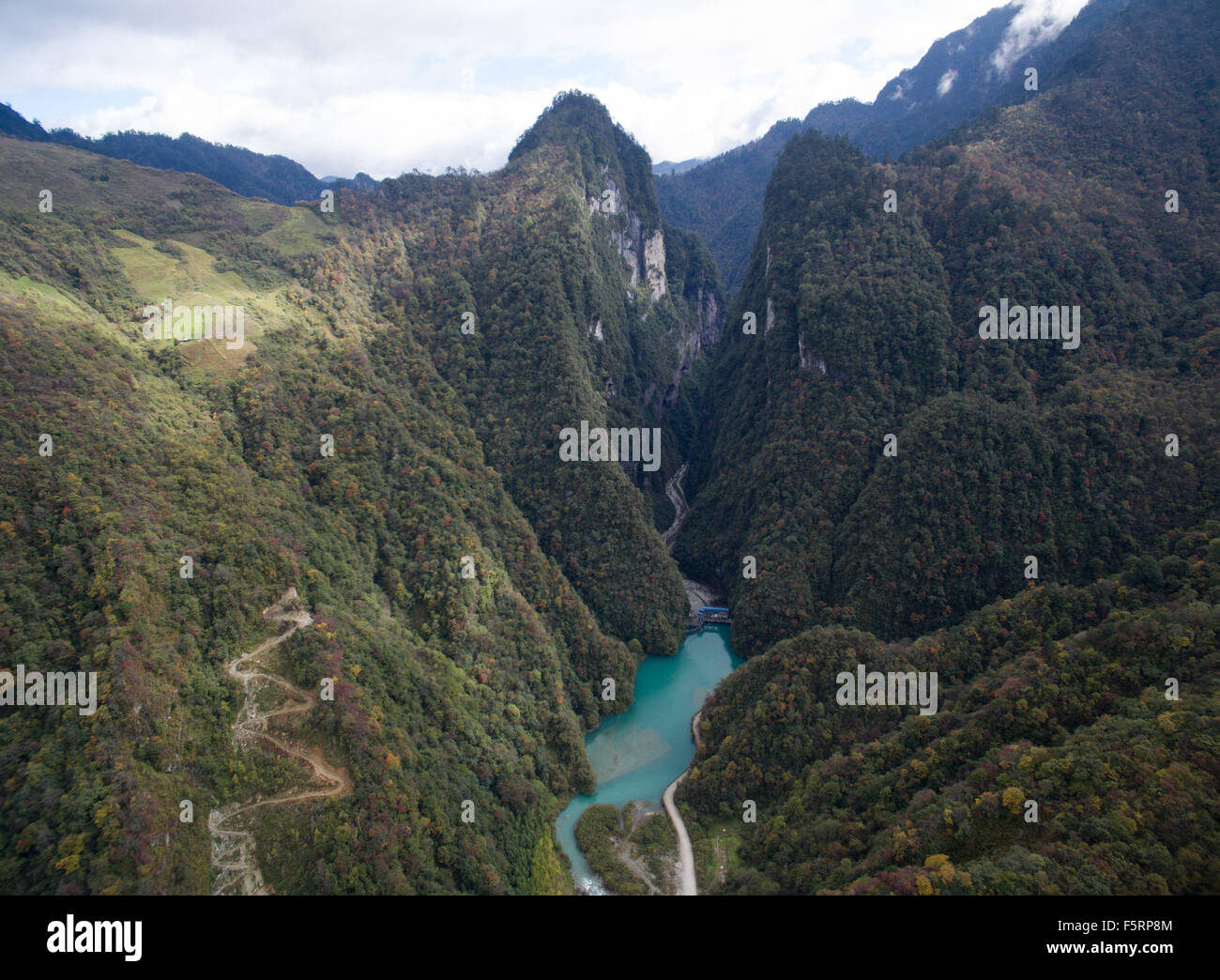 Baoxing county hi-res stock photography and images - Alamy