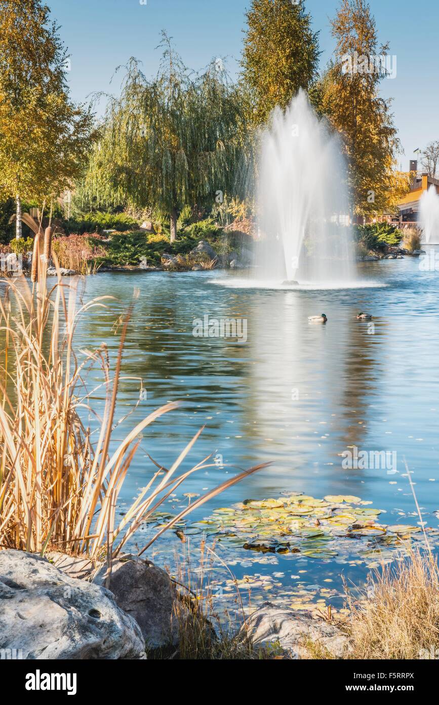 Gorgeous fountains hi-res stock photography and images - Alamy