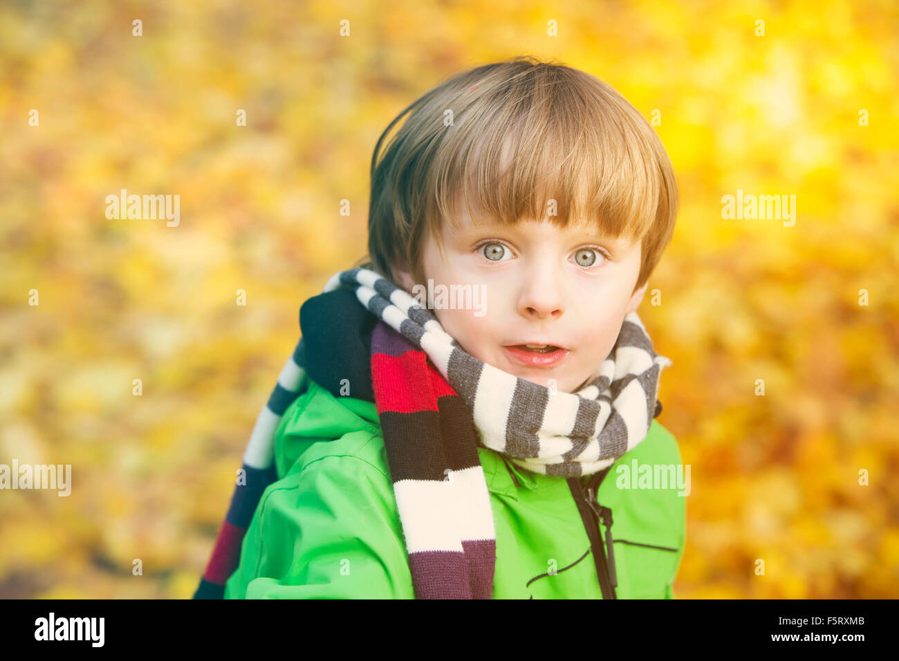 Boy fall hi-res stock photography and images - Alamy