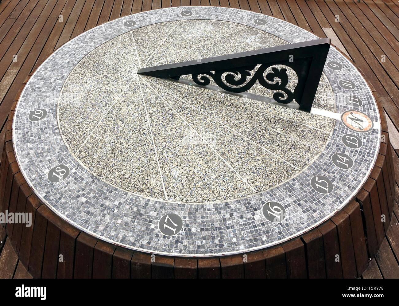 A large sundial timepiece that is aligned with the true north Stock ...