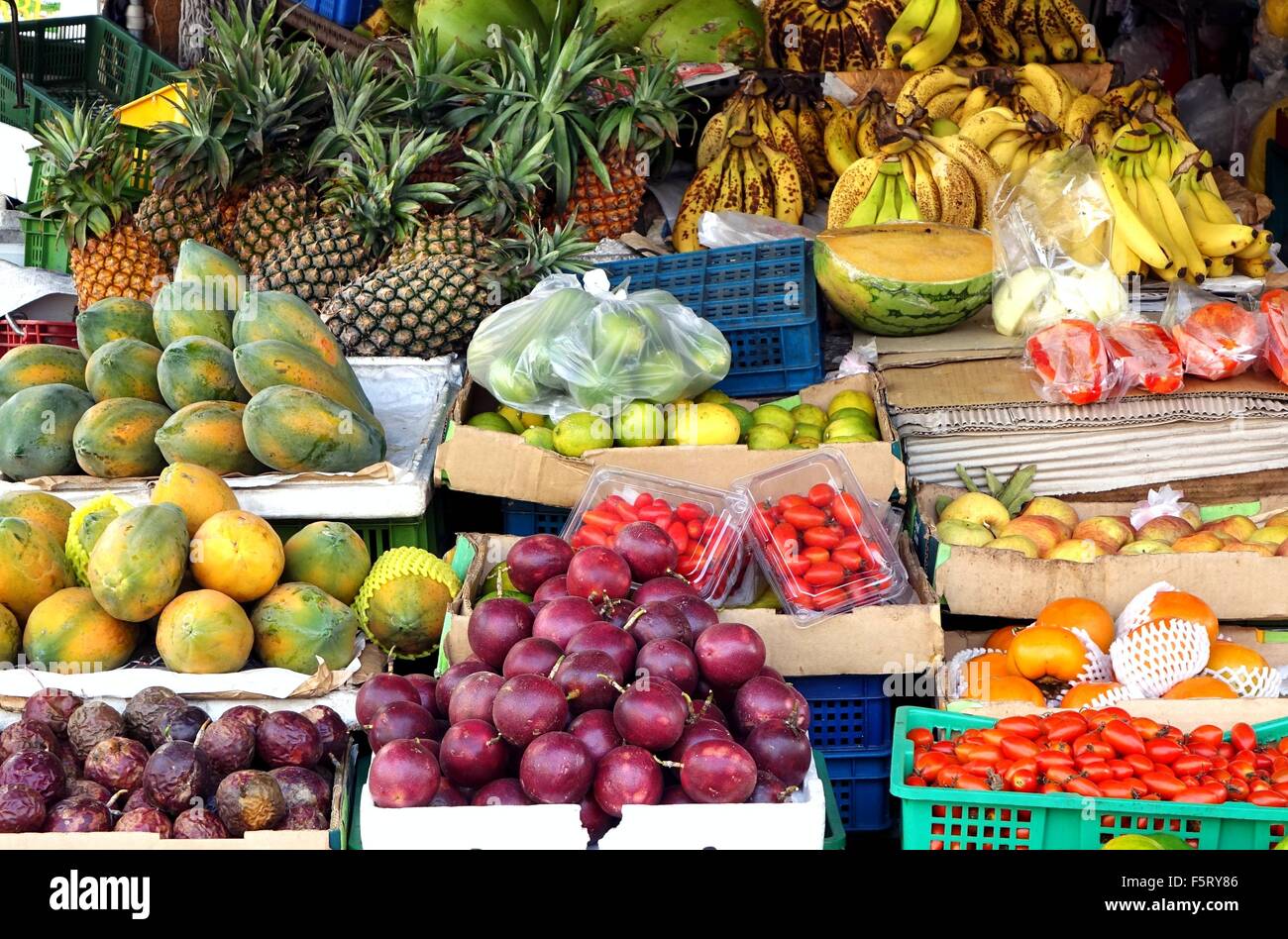 A local fruit store with a wide variety of fruits Stock Photo - Alamy