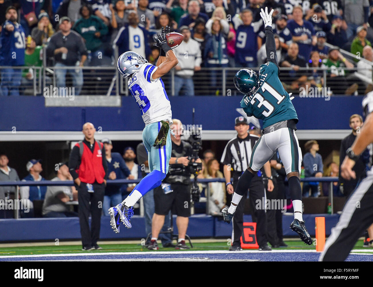 Pass interference nfl eagles hi-res stock photography and images - Alamy