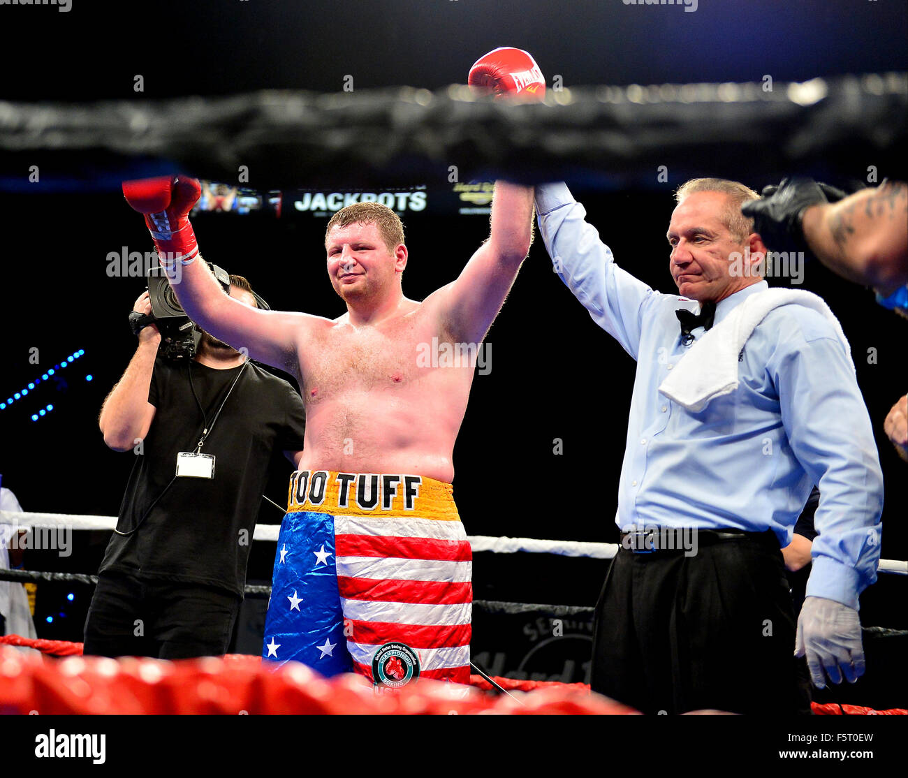 World Heavyweight Champions Fight Night at Hard Rock Live! in the ...