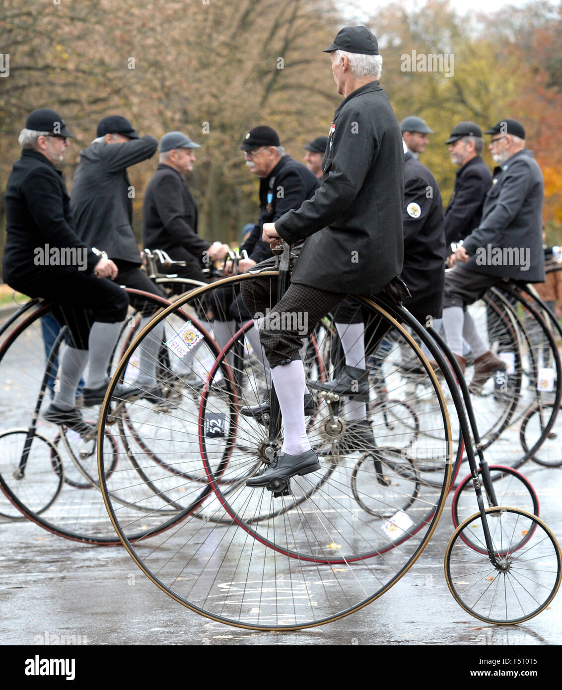 Prague, Czech Republic. 07th Nov, 2015. Velocipedists, men on historic ...