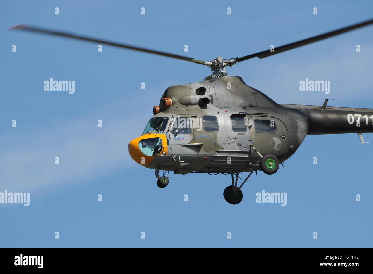 Mi 2 helicopter hi-res stock photography and images - Alamy