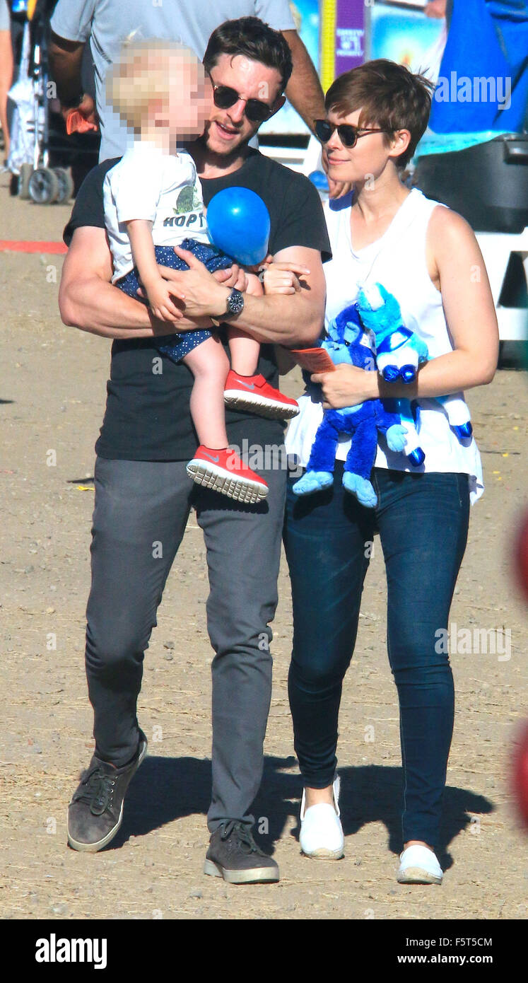 Billy Elliot star Jamie Bell at Malibu Chili Cook-Off with his son and ...