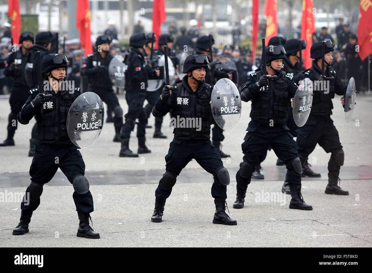 Zhengzhou, China's Henan Province. 9th Nov, 2015. SWAT team members ...