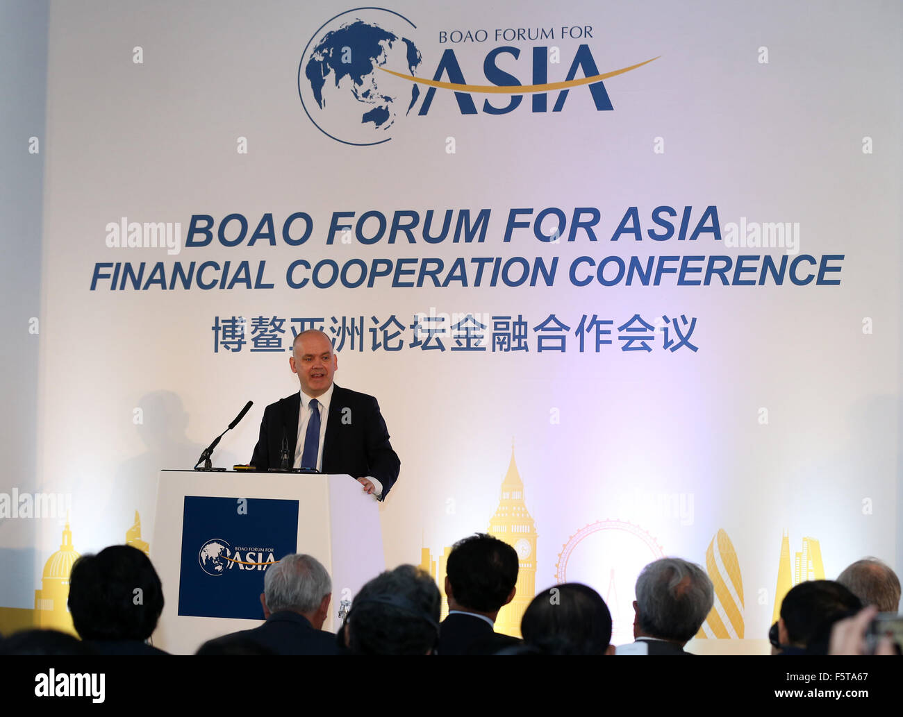 Roger evans hi-res stock photography and images - Alamy