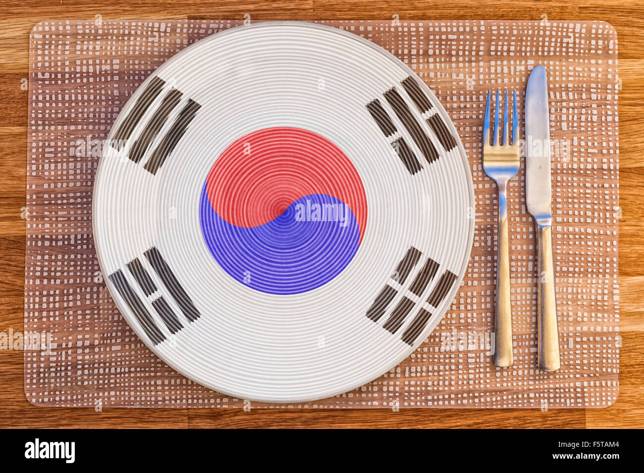 Dinner plate with the flag of South Korea on it for your international ...