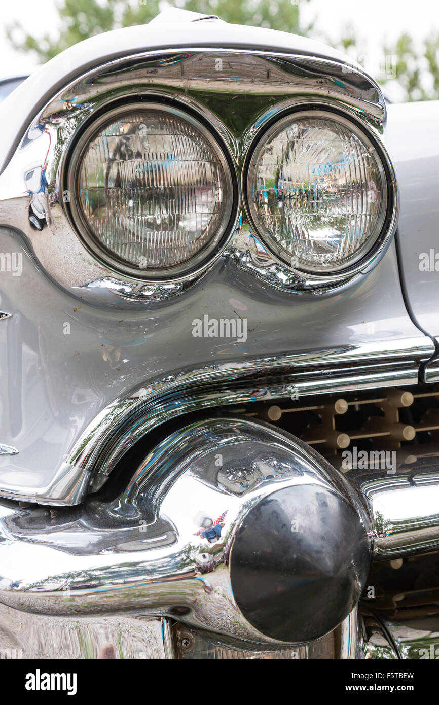 American vintage car, close-up of front detail Stock Photo - Alamy