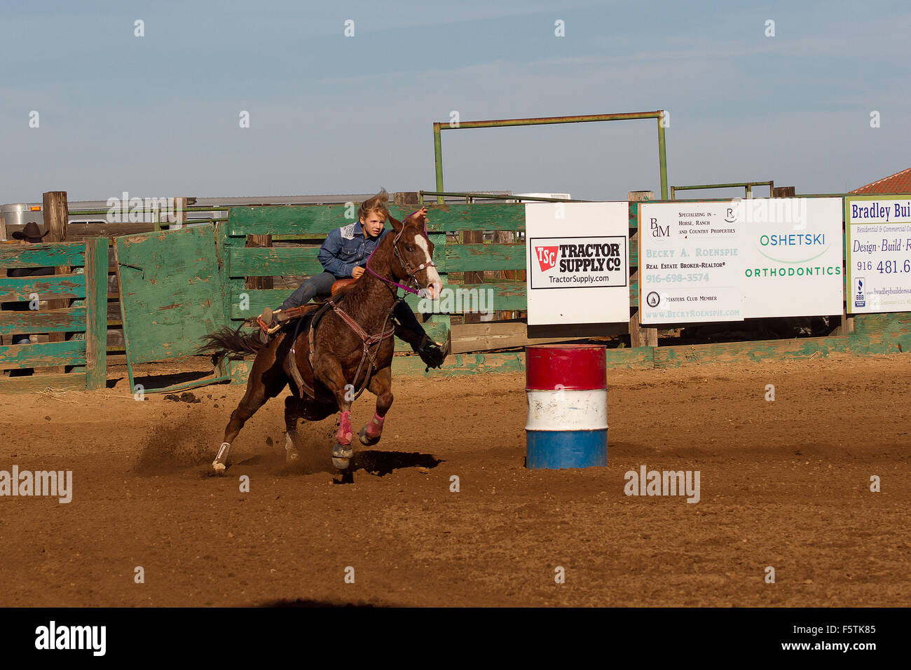Amateur rodeo hi-res stock photography and images - Alamy
