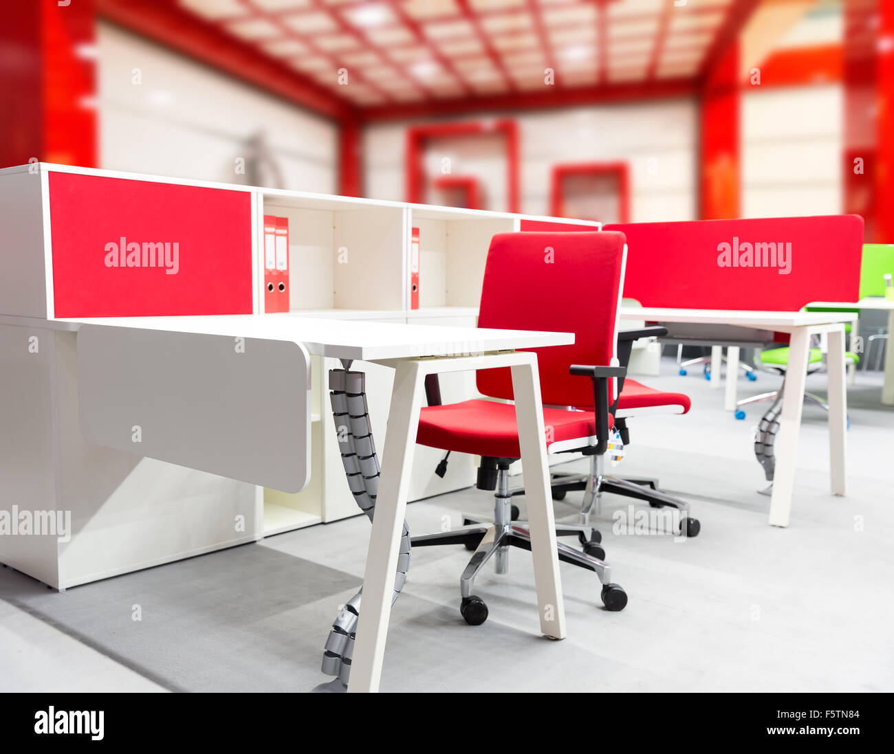 Red office interior hi-res stock photography and images - Alamy
