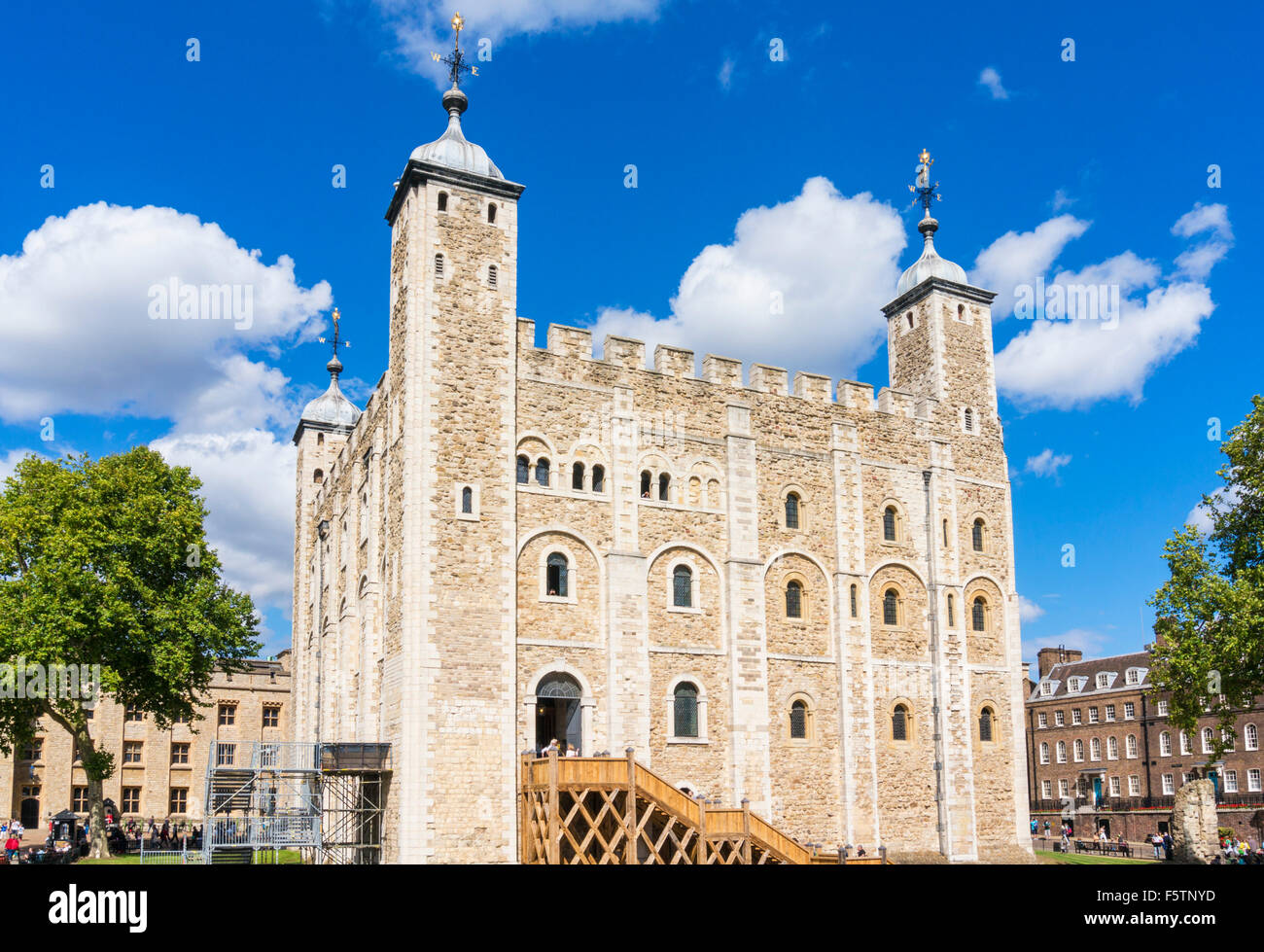 Inside the tower of london hi-res stock photography and images - Alamy