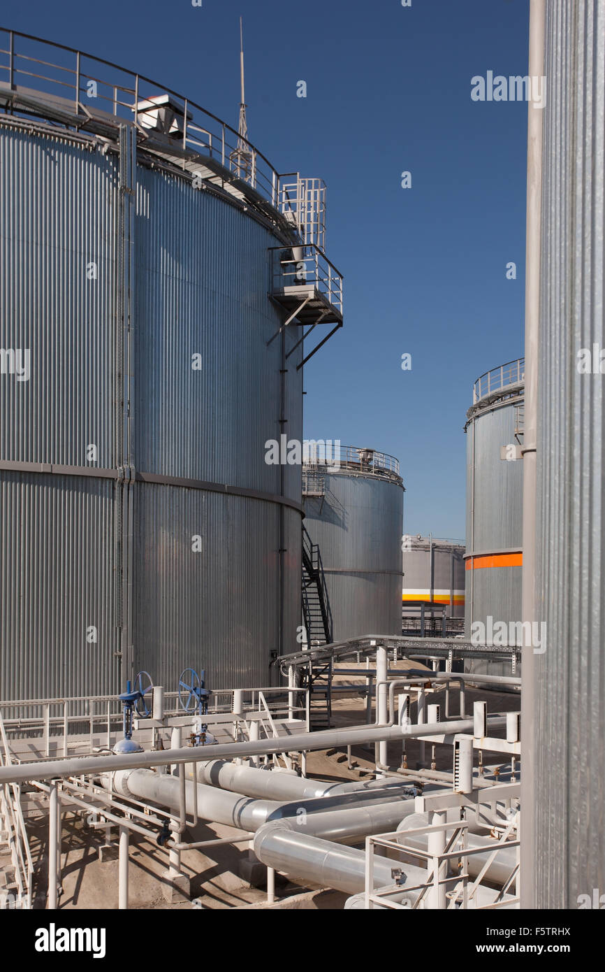 Big black steel container hi-res stock photography and images - Alamy