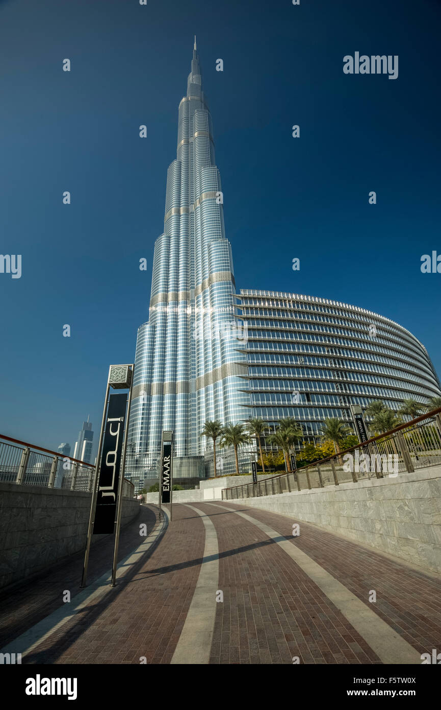 Dubai city landscape, the Burj Al Khalifa Tower Stock Photo - Alamy