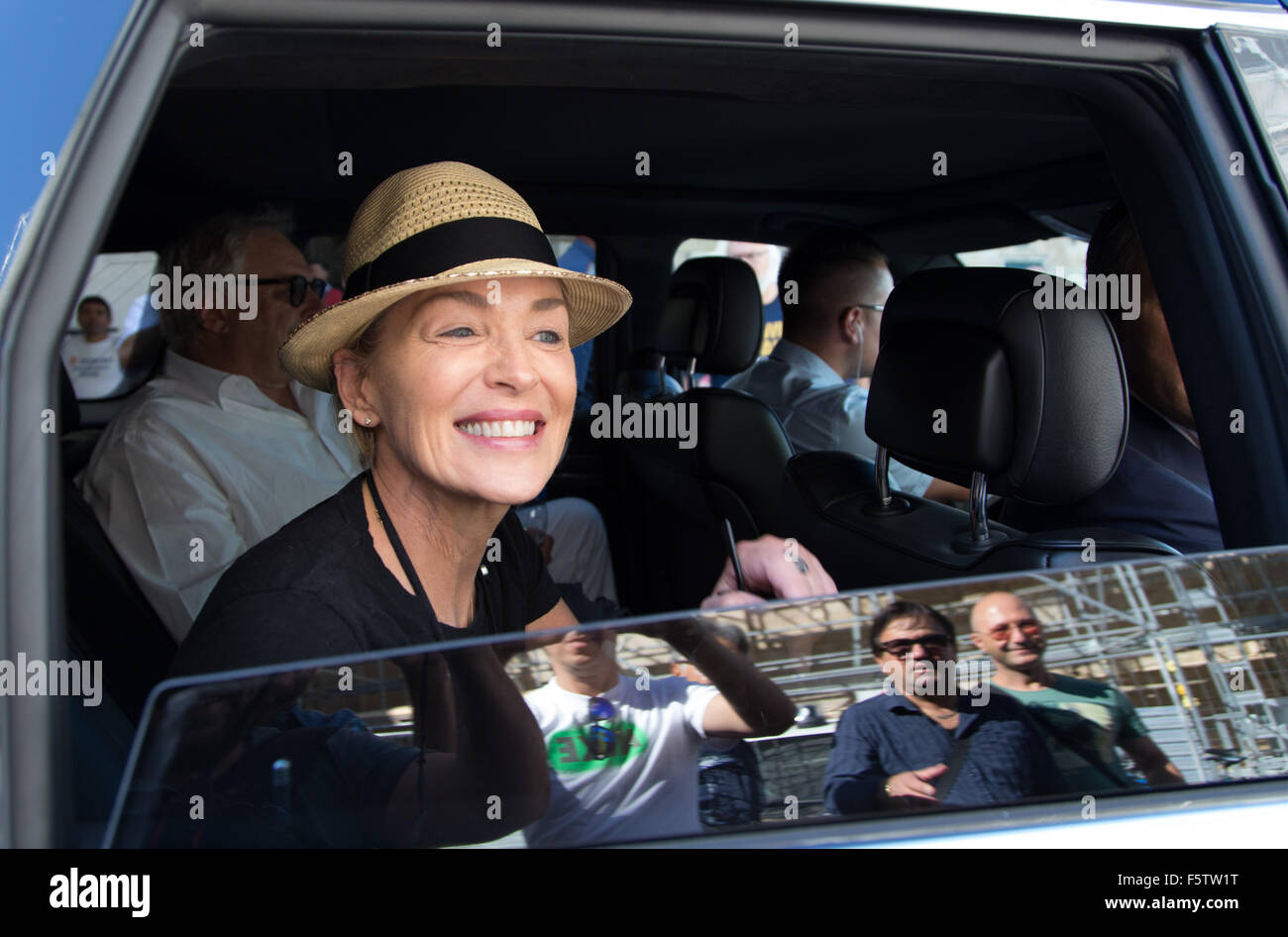 Sharon Stone out in Milan Featuring: Sharon Stone Where: Milan, Italy ...