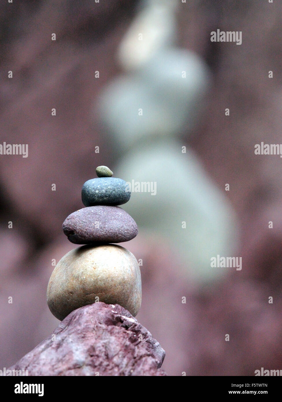 Wobble tower hi-res stock photography and images - Alamy