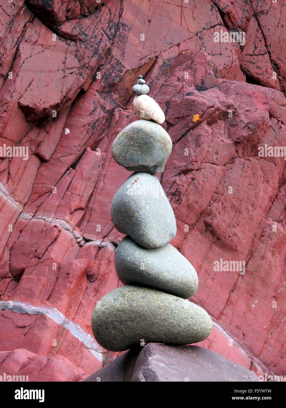 Wobble stones hi-res stock photography and images - Alamy