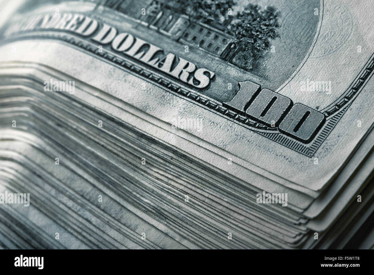 Stack of $100 dollar bills Stock Photo - Alamy