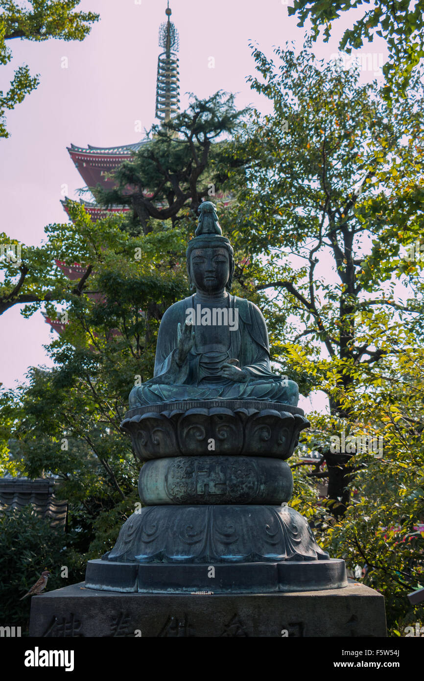 Buddha Statue at Sensoji Temple Stock Photo - Alamy