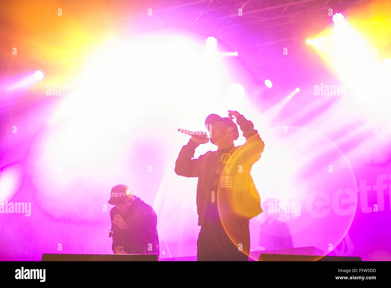 Rap group hi-res stock photography and images - Alamy