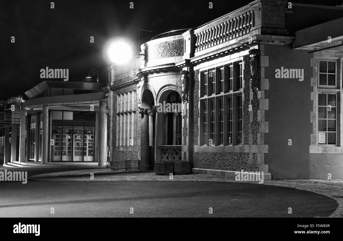 Nighttime classical building with light Stock Photo - Alamy