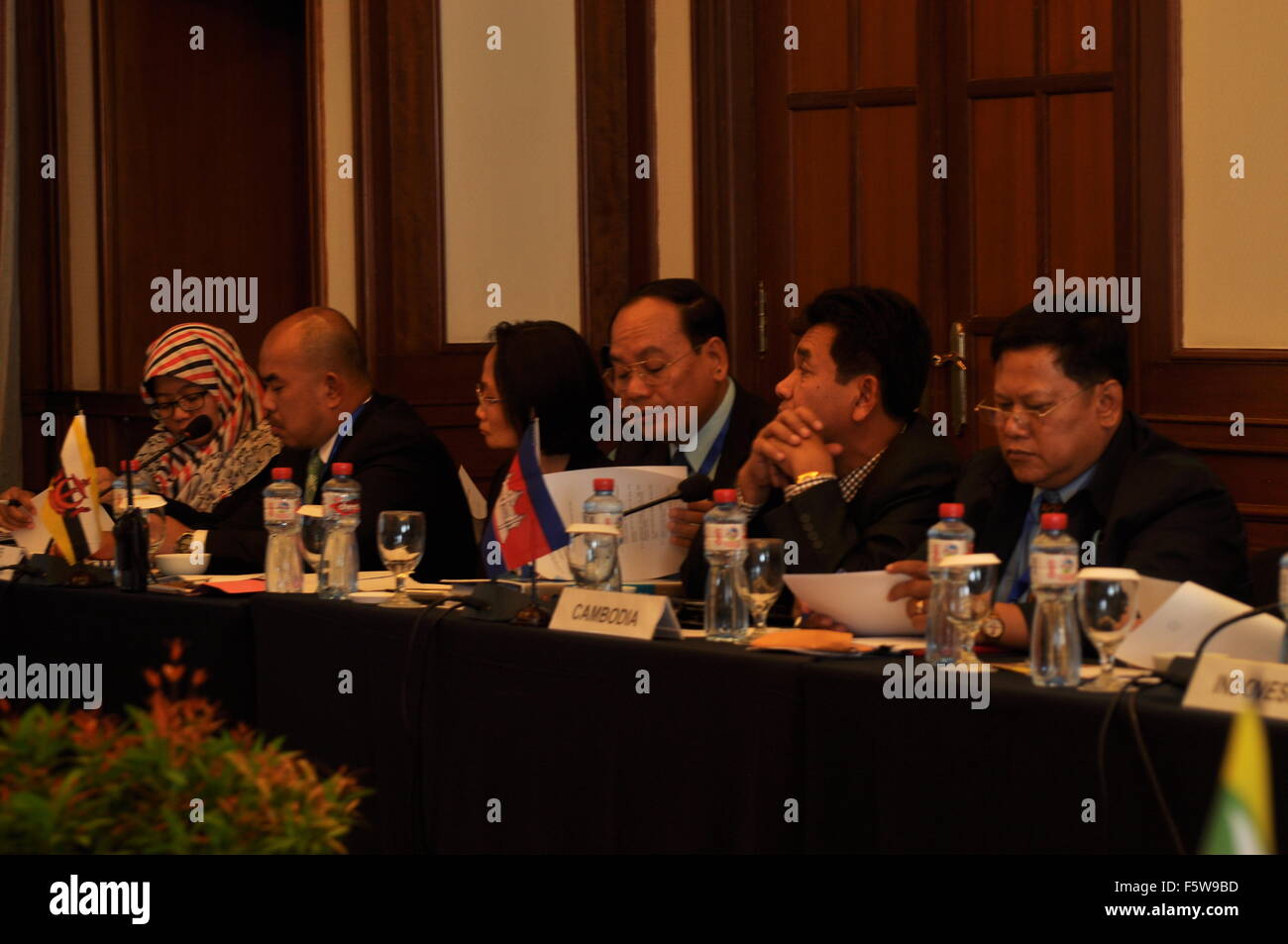 Asean 10 meeting hi-res stock photography and images - Alamy