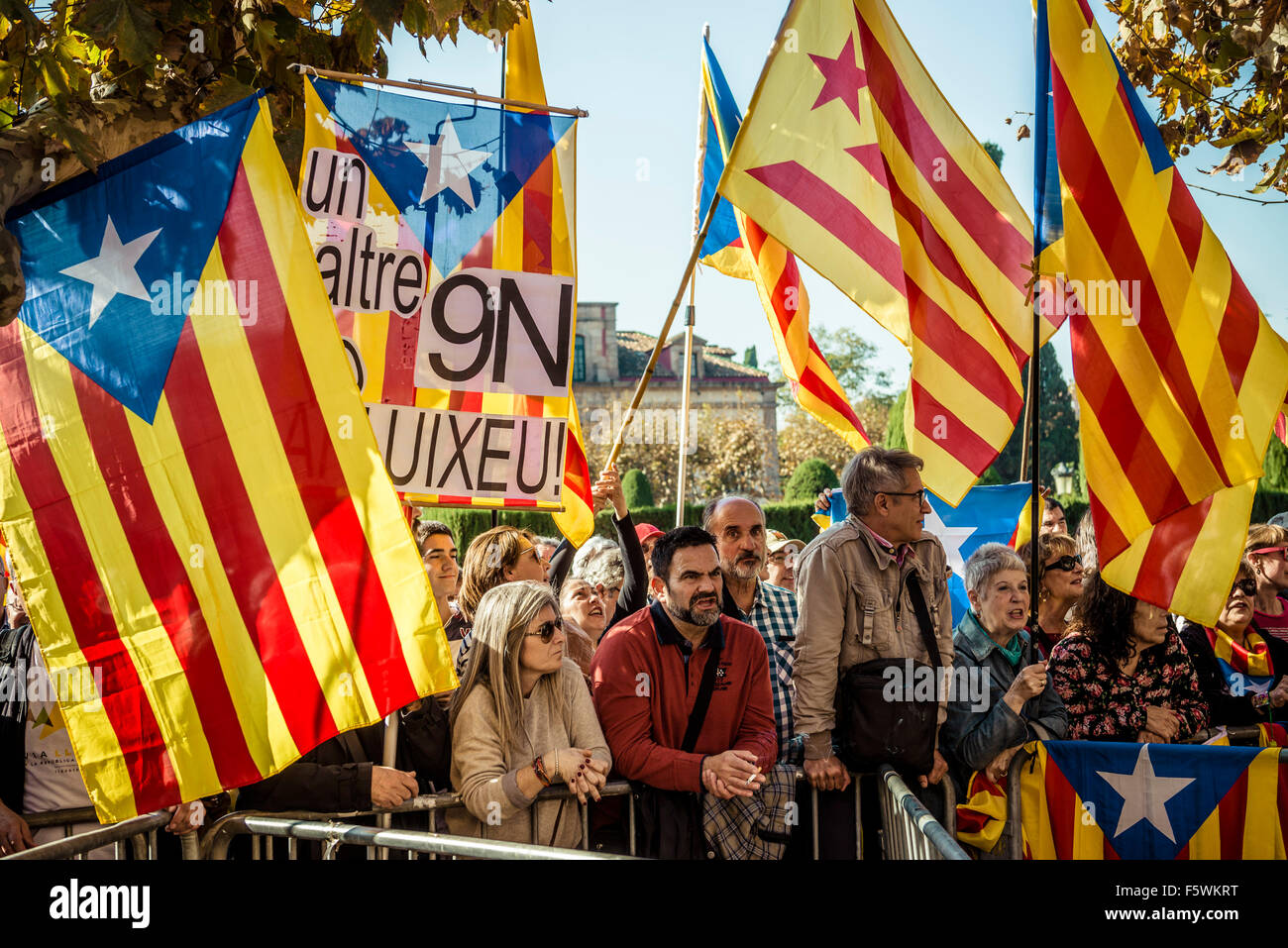 November 09th, 2015. Barcelona, Spain: Pro-independence demonstrators ...